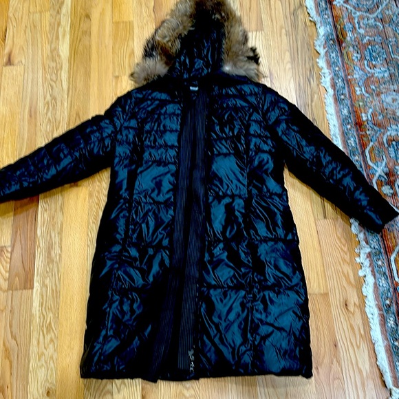 cattail willow | Jackets & Coats | Black Puffer Jacket With Furry Hood ...